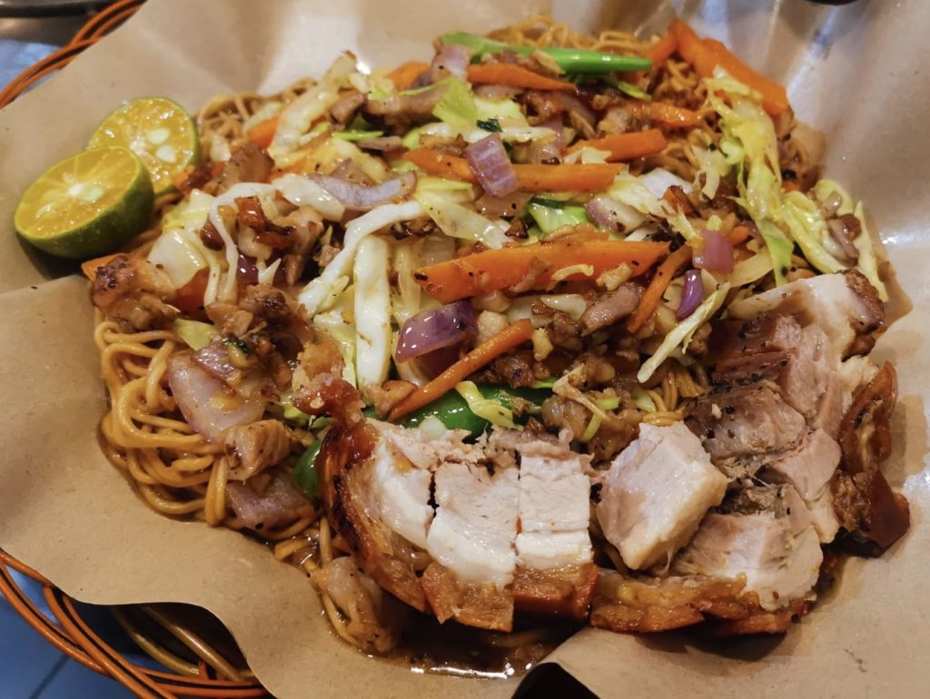 Lechon Pancit